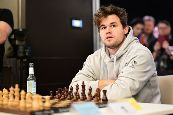 Speed Chess Final: Carlsen pulverizes Firouzja! - The Chessboard Vault